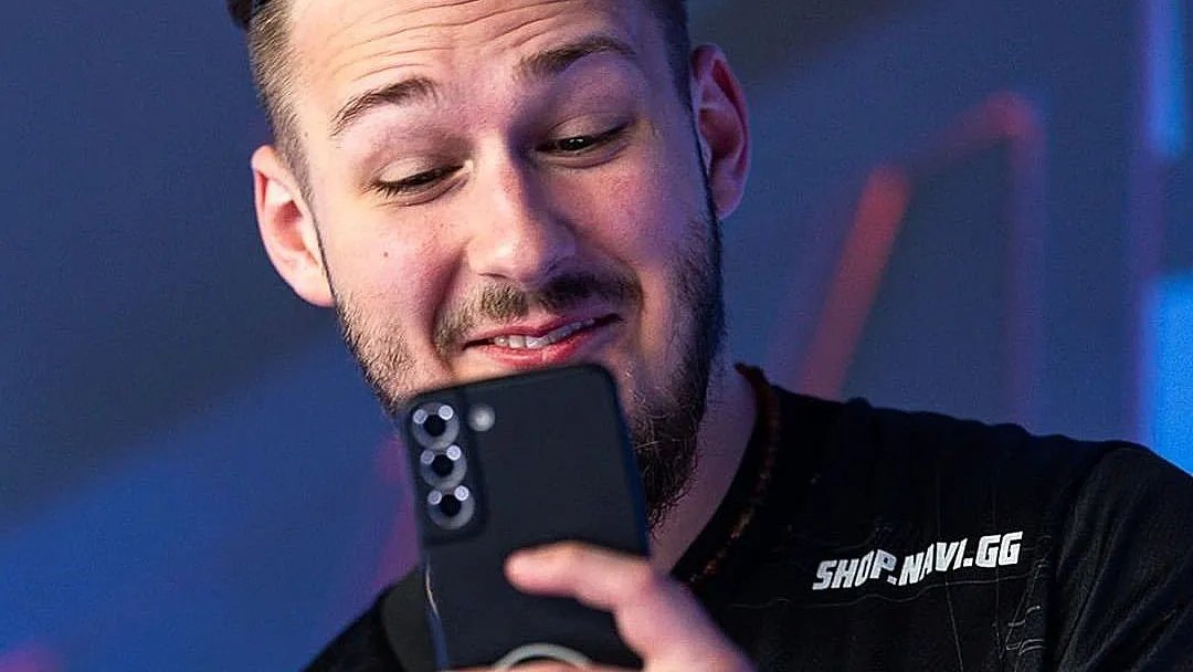 JL: "S1mple is a role model. He has an immense amount of hours in the ...